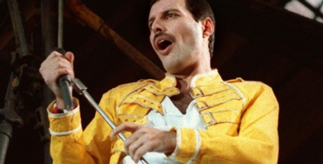 Top 10 Most Entertaining Music Videos - Listverse