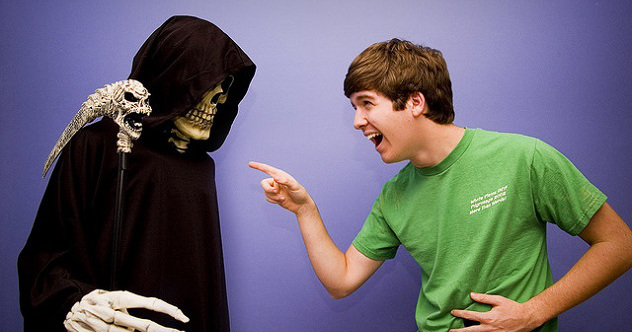 10 People Who Laughed In The Face Of Death - Listverse