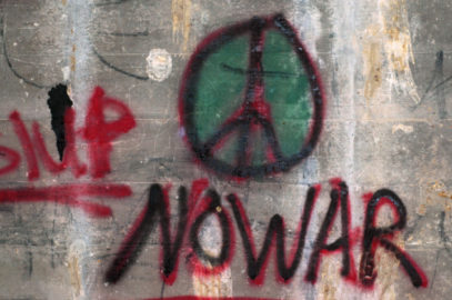 10 Extremely Dramatic Mutinies From History - Listverse