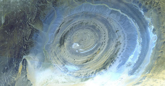 10 Mysterious Features Of The Earth That We May Never Understand ...