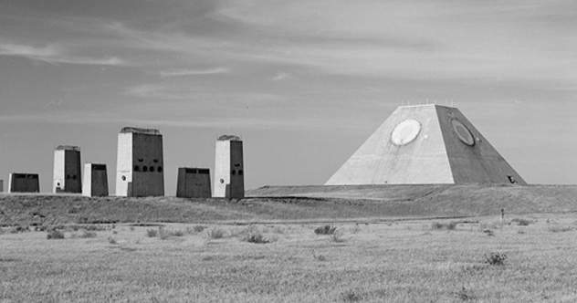 10 Real-Life Places Ripped Straight Out Of Science Fiction - Listverse