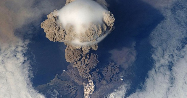 10 Surprising Things You Can See From Space - Listverse