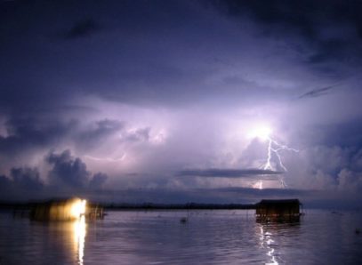 10 Strange Electrical Phenomena Found In Nature - Listverse