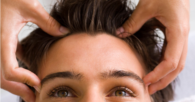 10 Bizarre Ways Your Sense Of Touch Changes How You Think - Listverse