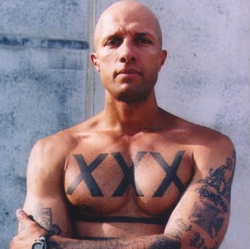 10 Real Tales Of Prejudice With Unbelievable Twists - Listverse