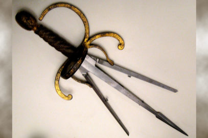 10 Fascinating And Forgotten Weapons From History - Listverse