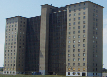 10 Infamous US Housing Projects - Listverse