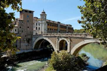 10 Bridges Built By The Ancients That Are Still In Use Today - Listverse