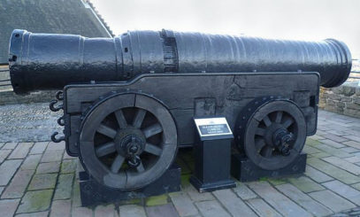 Top 10 Hilariously Impractical Historical Firearms - Listverse