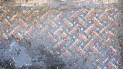 10 Incredible Unearthed Ancient Megastructures - Listverse