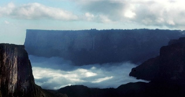 10 Oldest Geological Features On Earth - Listverse