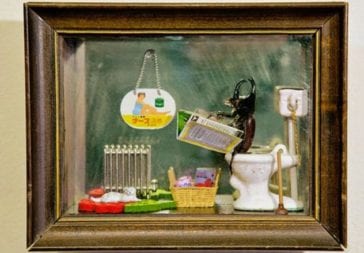 Top 10 Bizarre Dioramas - Listverse