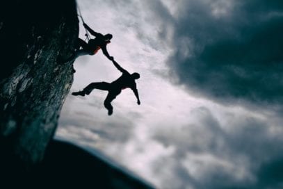 10 True Horror Stories Of People Trapped In Caves - Listverse