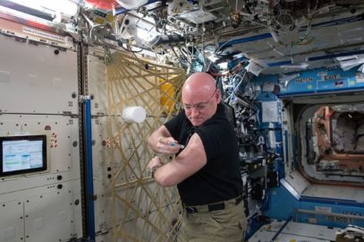 Top 10 Sickening Facts About Space Travel - Listverse