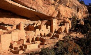 10 Truly Bizarre And Chilling Cases Of Mass Disappearances - Listverse