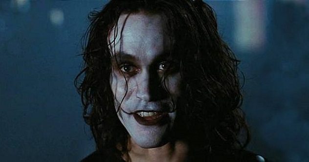 10 Terrifying Horror Movie Mishaps - Listverse