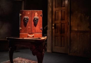 Top 10 Cursed And Haunted Household Items - Listverse