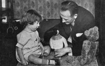 10 Facts About The Real Christopher Robin Behind Winnie-The-Pooh ...