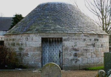 10 Weird Things That Prevented Body Snatchers From Ransacking Graves ...