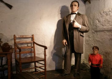 Top 10 Real-Life Giants From History - Listverse
