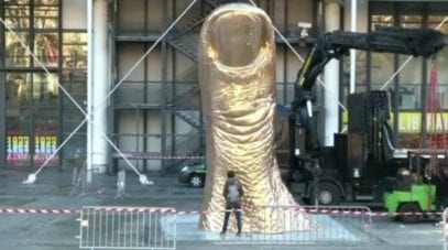 10 Strange But Wonderful Monuments From Around The World - Listverse