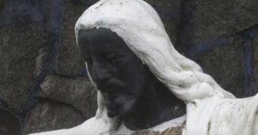 10 Unusual Statues Of Jesus Christ - Listverse