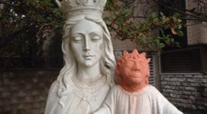 10 Unusual Statues Of Jesus Christ - Listverse