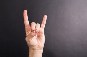 10 Common Hand Gestures That Used to Mean Something Else - Listverse