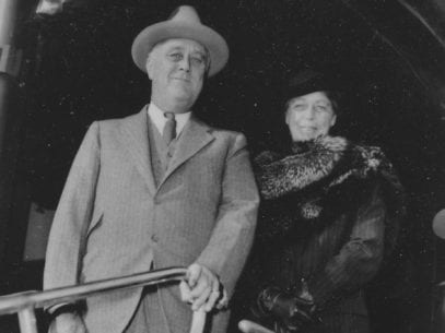 10 Famous Nonmonogamous Relationships From History - Listverse