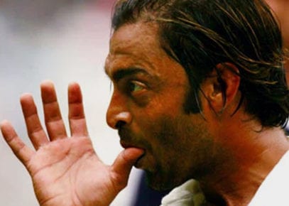 10 Weird Gestures From Around The World Explained - Listverse