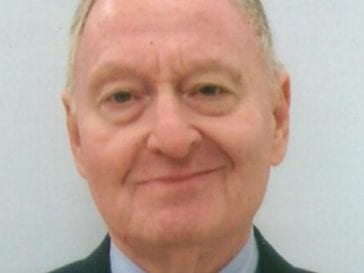 10 Ponzi Schemers Who Conned Their Way To A Fortune - Listverse