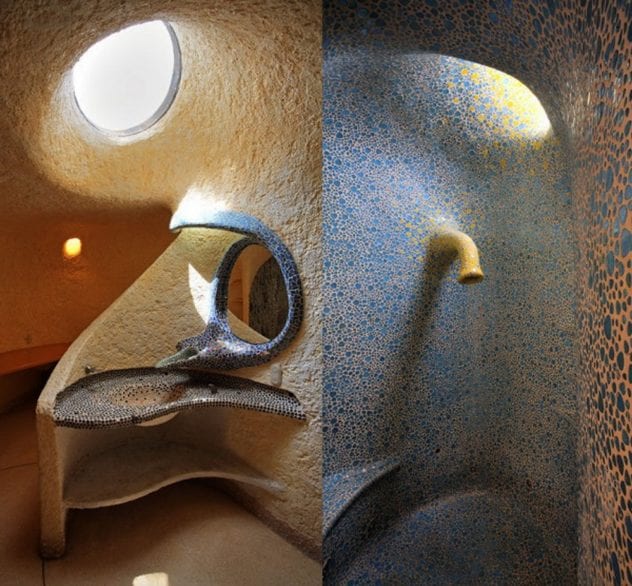 25 Crazy Interiors Where People Actually Live - Listverse