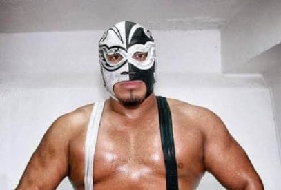 10 Times Performers Died On Stage And The Show Just Went On - Listverse