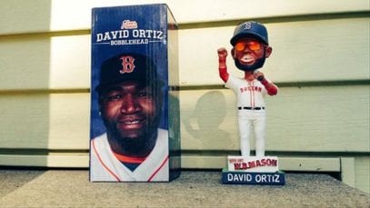 Top 10 Crazy Bobblehead Controversies - Listverse