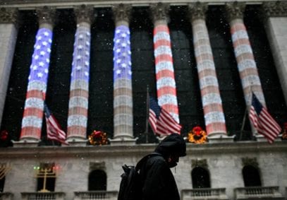 Top 10 Predictions For The Next Decade - Listverse