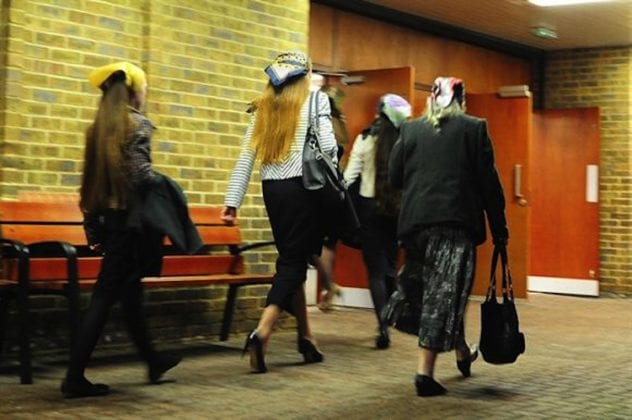 Top 10 Cult Escape Stories - Listverse