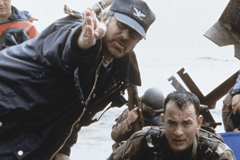 Top 10 Iconic Behind-The-Scenes Photos From Hit Movies - Listverse