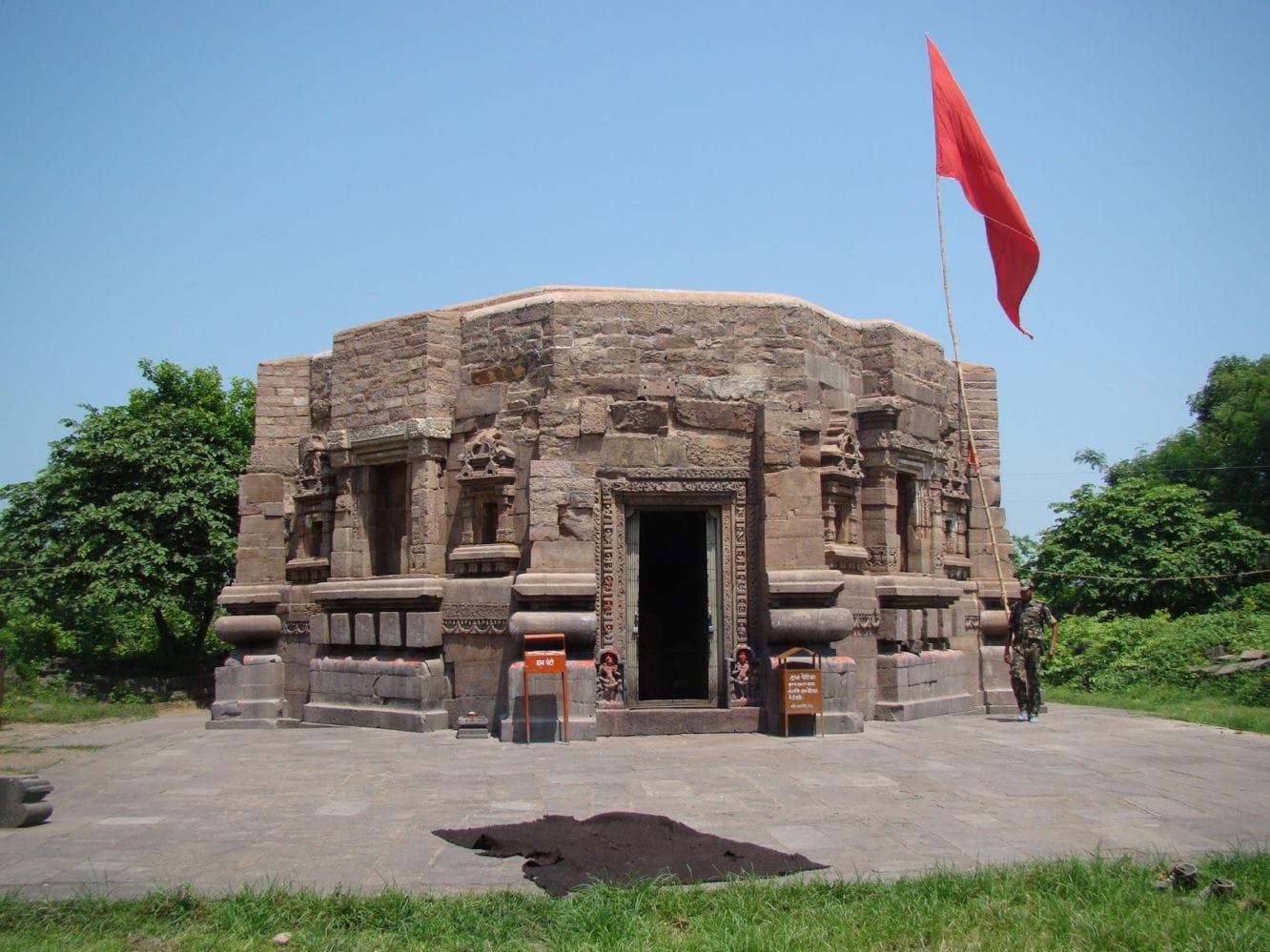 10 Amazing Ancient Buildings Still In Use Today - Listverse