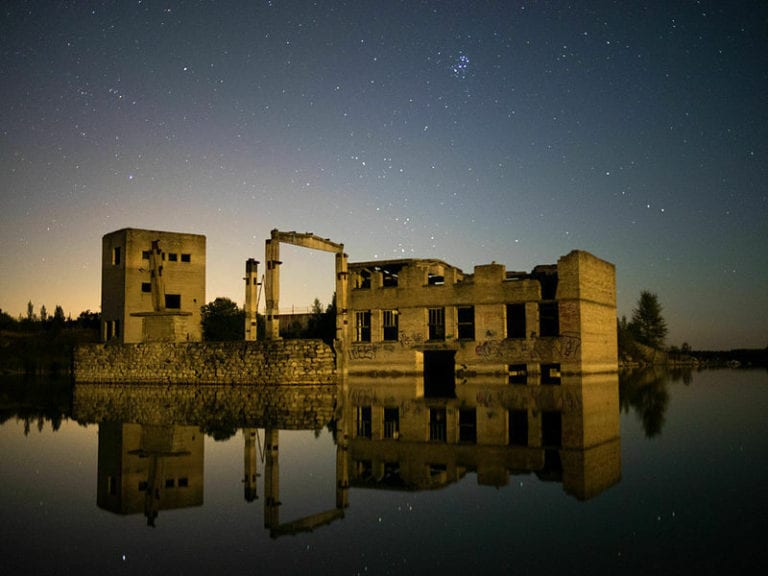 10 Beautiful Images Of Abandoned Structures - Listverse