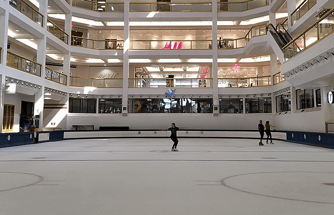 10 Most Haunted Malls in the World - Listverse