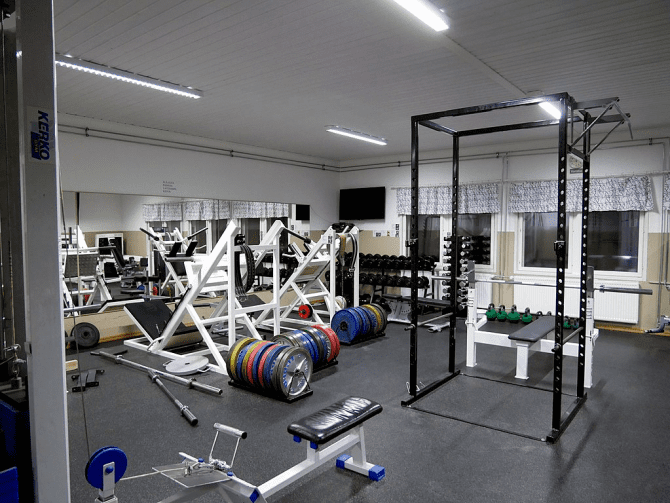 10 Craziest Celebrity Workouts That'll Get You Fit or Drive You Insane ...