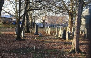 The Fascinating History Behind Ten of America's Oldest Graveyards ...