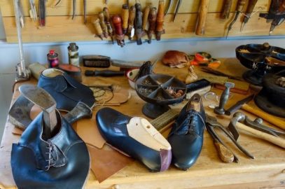 10 Historical Shoe Rituals and Superstitions You Might Not Know About ...