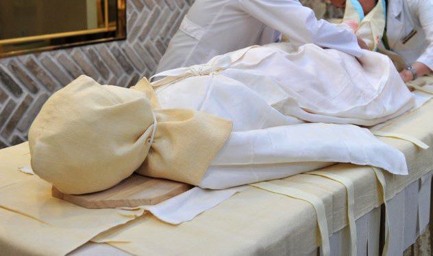 10 People Who Were Declared Dead But Were Still Very Much Alive - Listverse