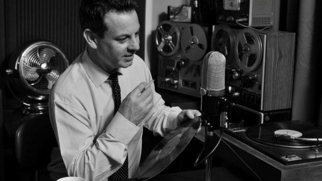10 Disc Jockeys Who Barricaded Themselves in the Studio - Listverse